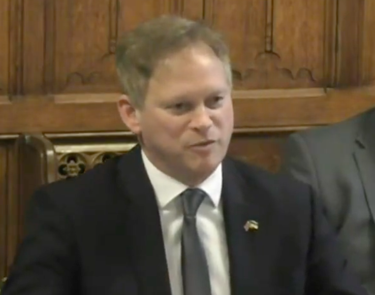 Grant Shapps gets upset and complains about having facts and figures ...