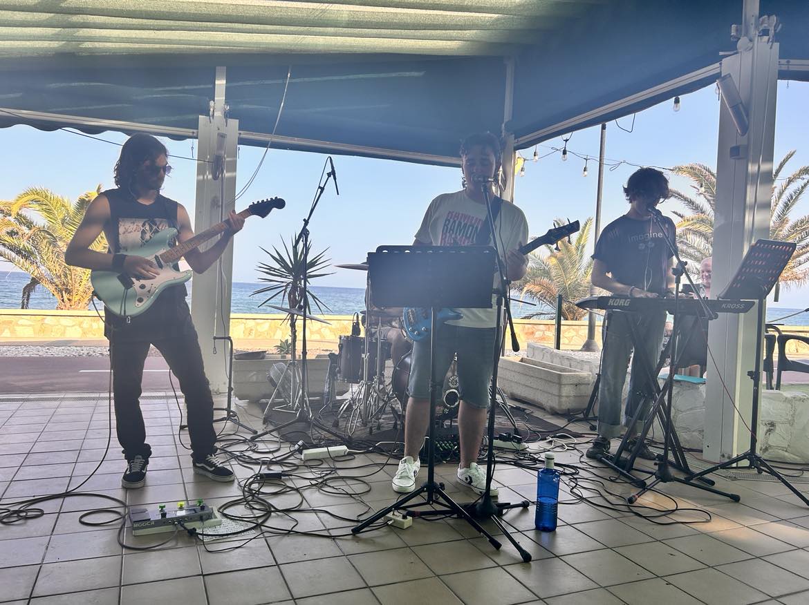 Musicians' Union to approach government to raise post-Brexit touring ...